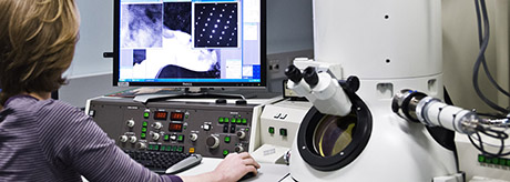Transmission electron microscopy (TEM) - Section for Imaging and ...